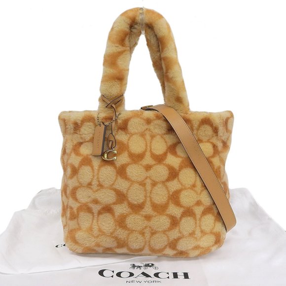 OTHERS | Bags | Coach Coach Signature Shearling Tote Fur Bag Cc442 ...